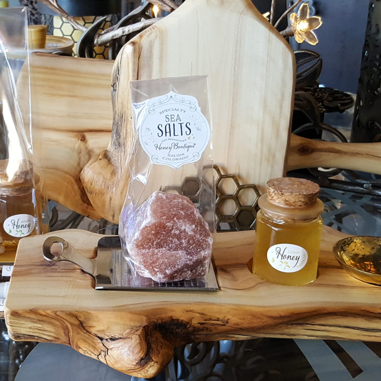 Aspen Salt & Honey Board w/Grinder - The Beekeeper's Honey Boutique