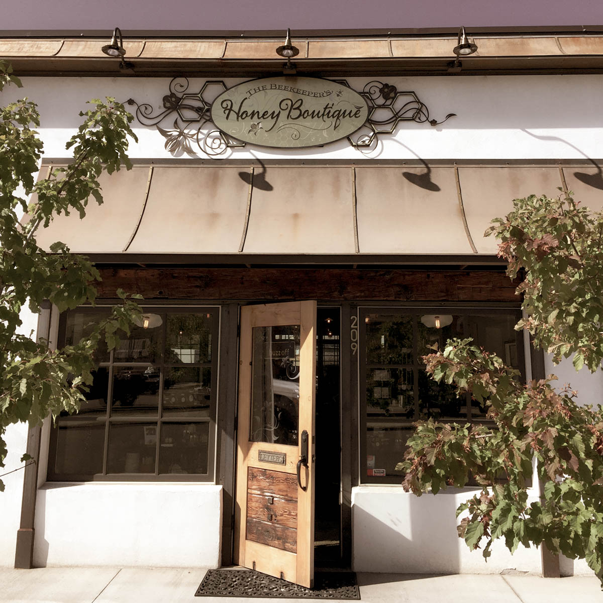 Homepage The Beekeeper S Honey Boutique